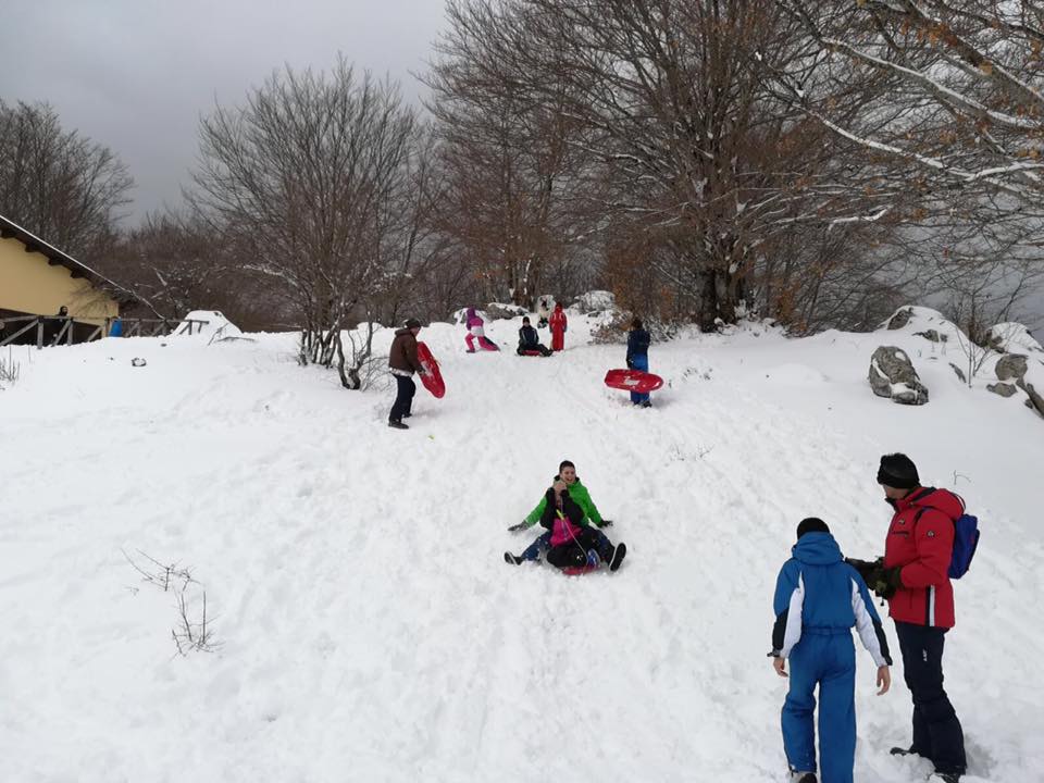 Epifania tra ciaspole e slittini nel Parco Nazionale del Pollino - B&B ...